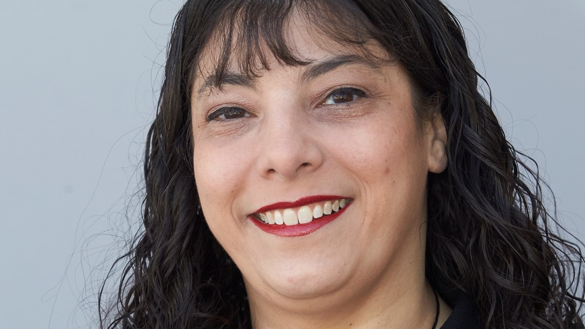 Teacher Brings The World Of Science To Her Kitchen During Distance ...