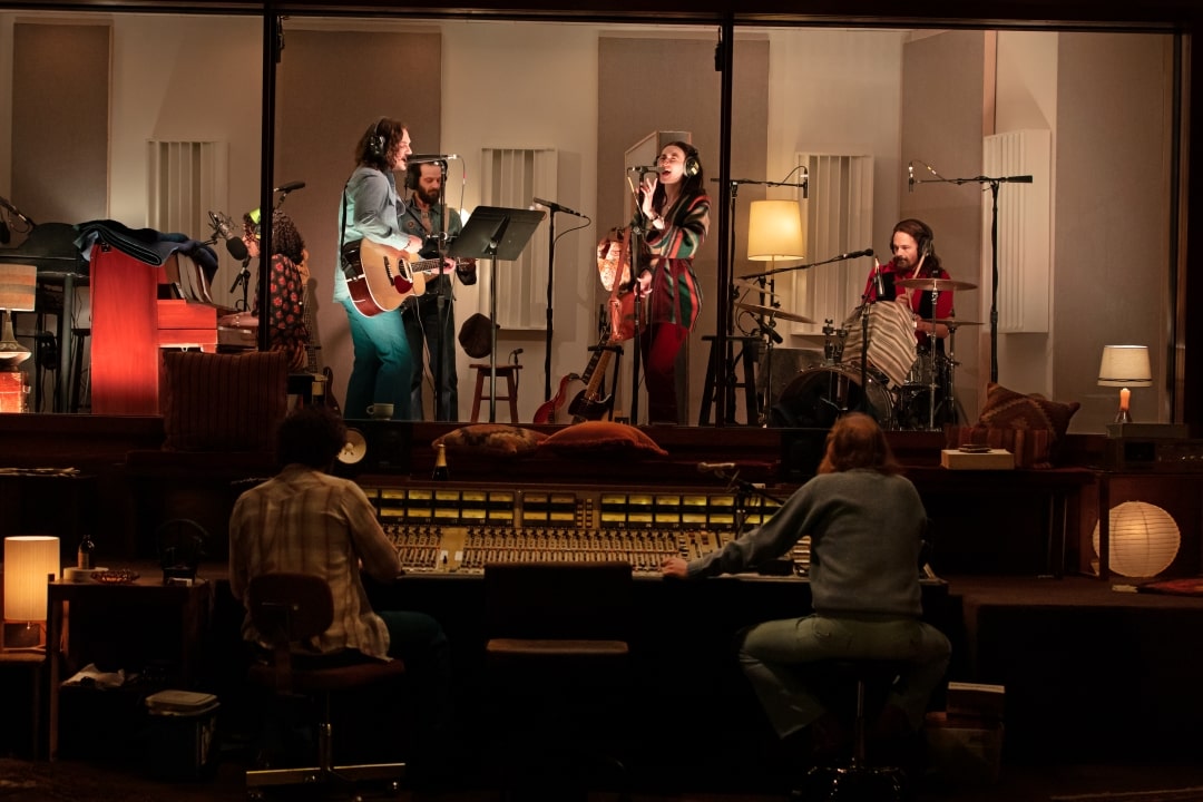 A Veteran Vegas Record Producer Reflects on Her Own ‘Stereophonic ...